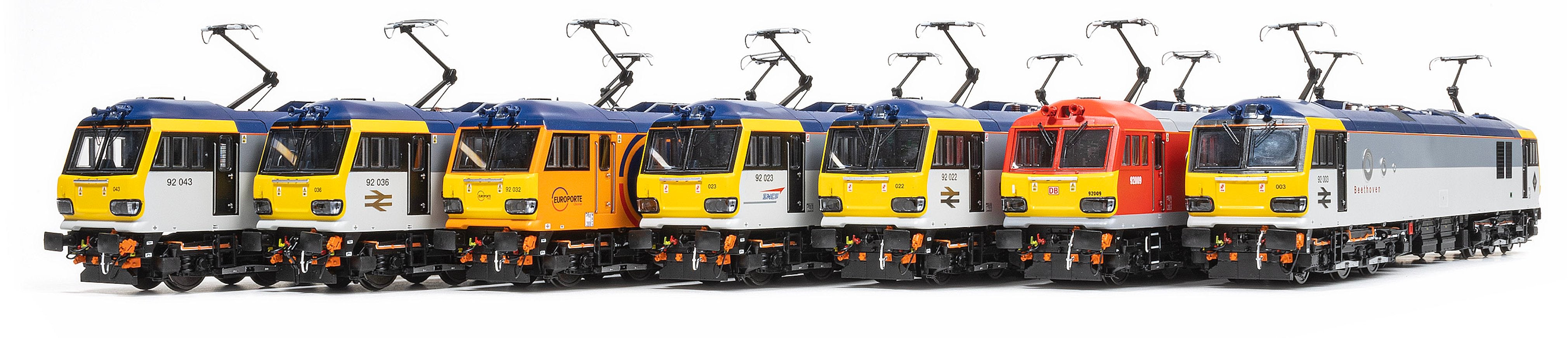 Class 92 – Tagged "OO Gauge" – Accurascale