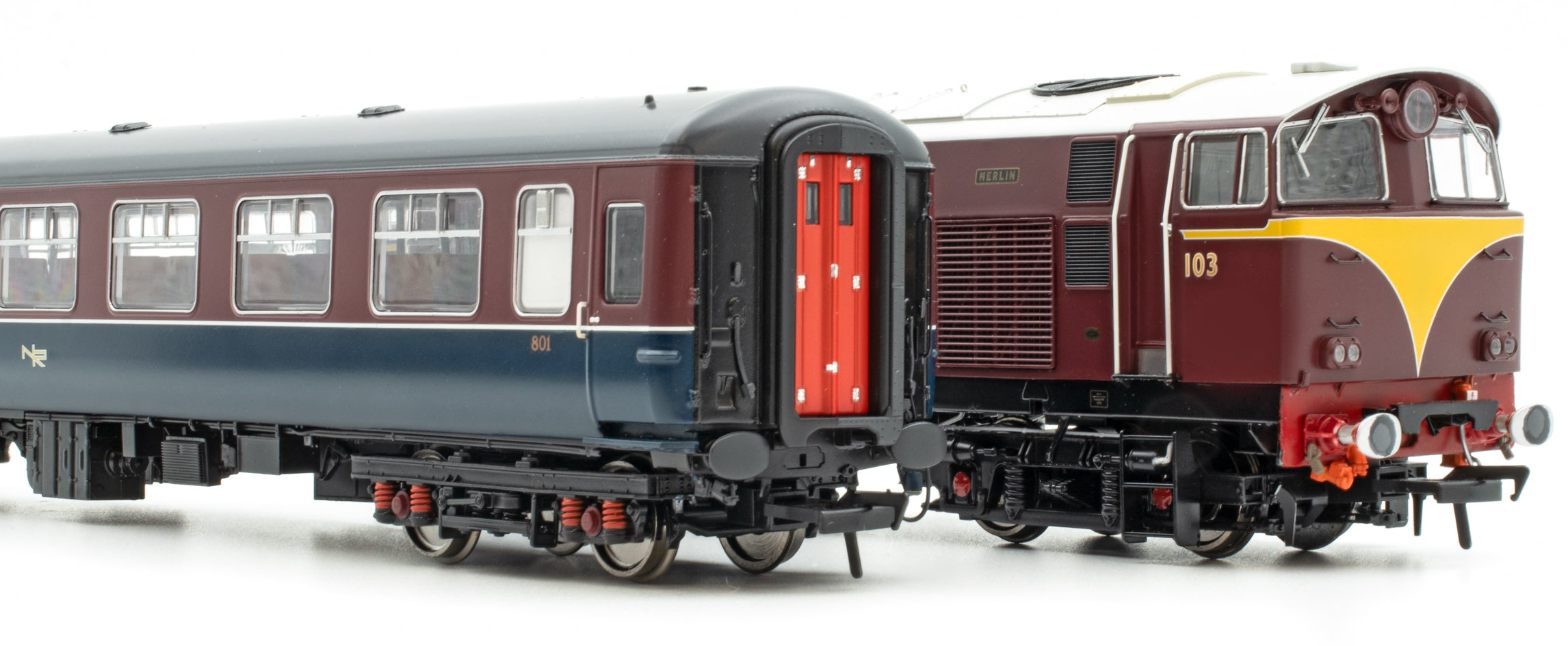 Irish Mark 2 Coaches – Accurascale