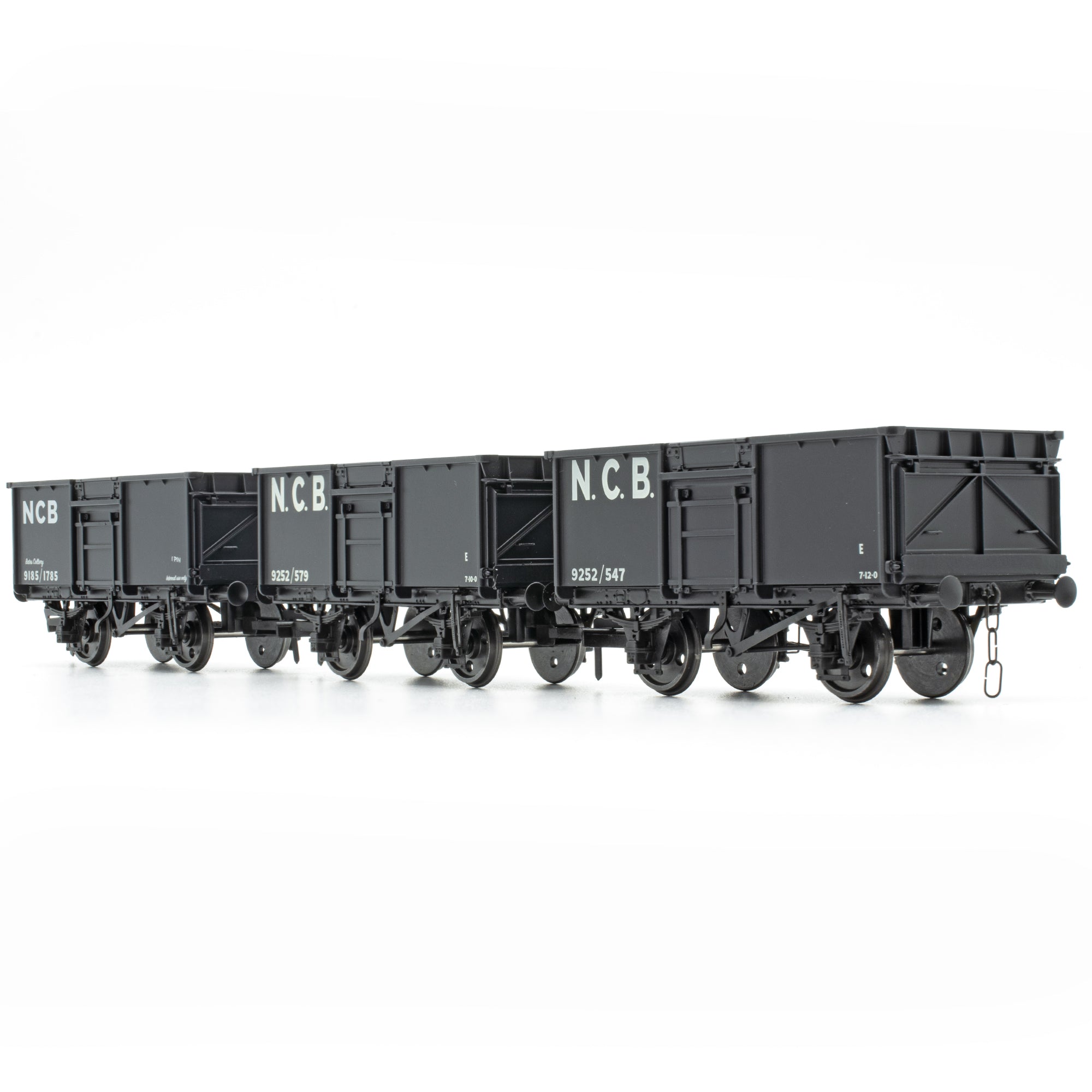 BR 16T Mineral - 1/108 - NCB Black - Pack R – Accurascale
